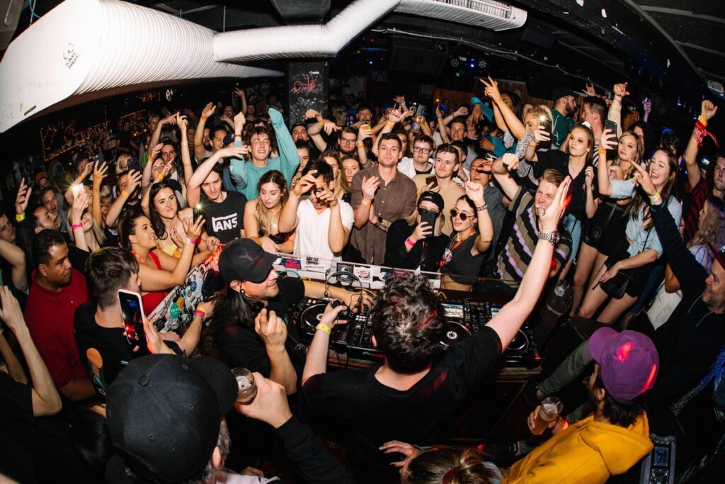 Adelaide Nightlife • A Complete Guide [2026 January Update]
