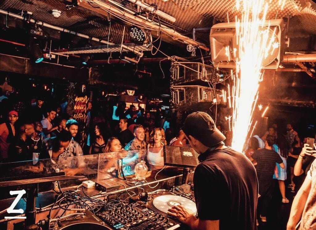 Adelaide Nightlife • A Complete Guide [2026 January Update]