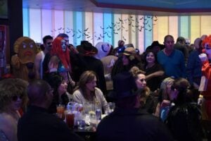 12 Best Nightclubs in Albuquerque [2024 December Update]